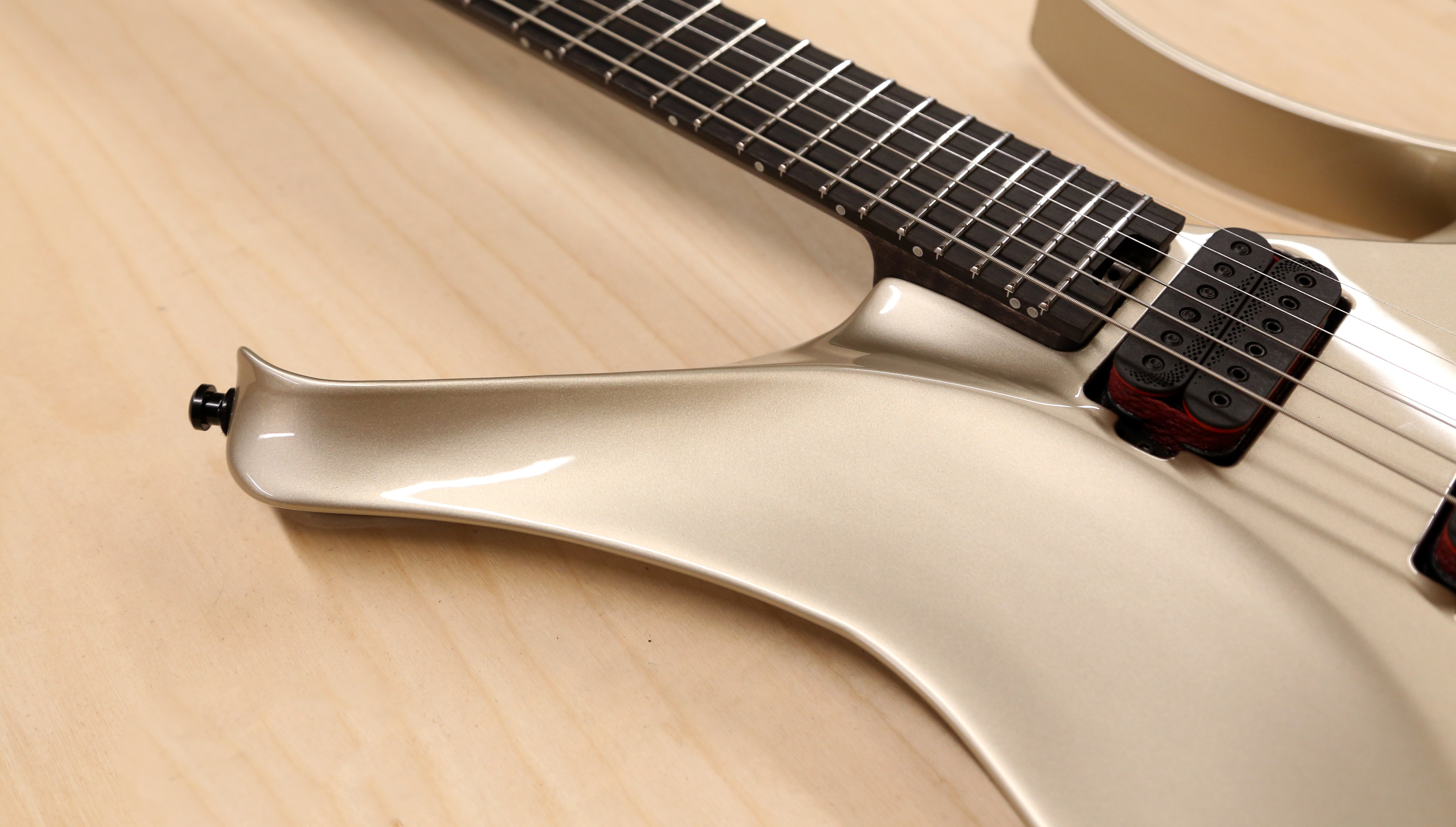 The Modern Guitarist's guide to ergonomic guitars – Dean Gordon Guitars